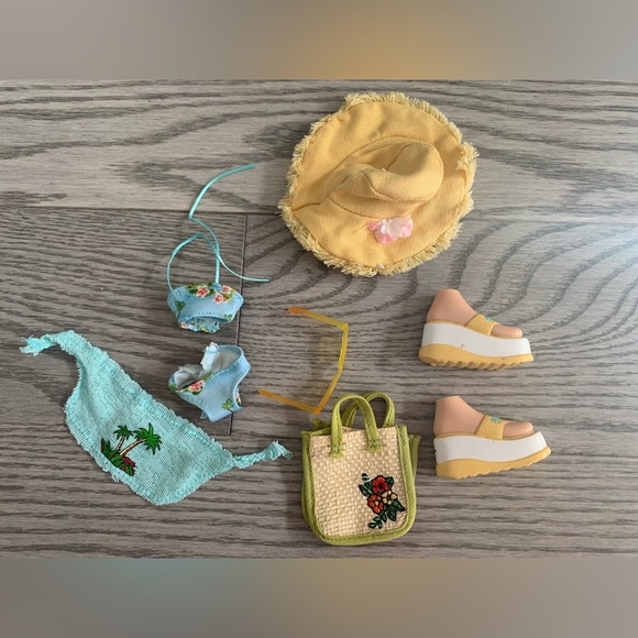 Bratz | Toys | Bratz Y2k Spring Blitz Fashion Pack Beach Summer ...